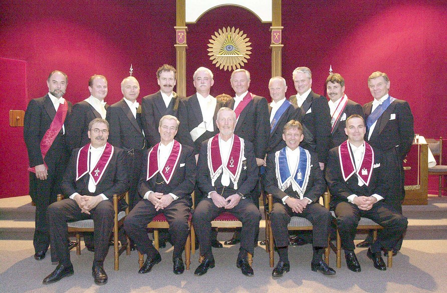 Det første embedskollegium - Odd Fellow