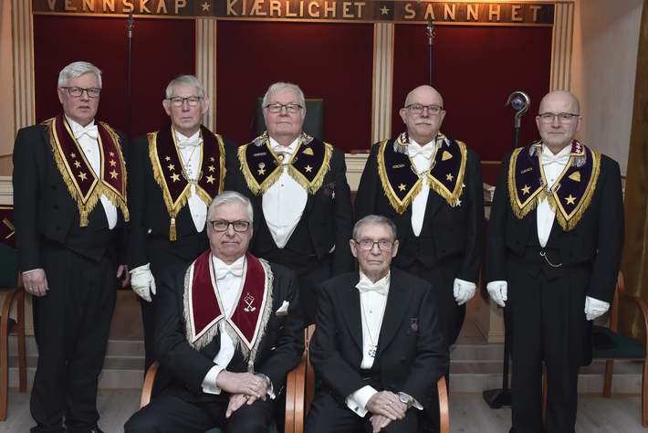 Tildeling av 50-års veteranjuvel til EKS STORREREPRESENTANT GUNNAR ...